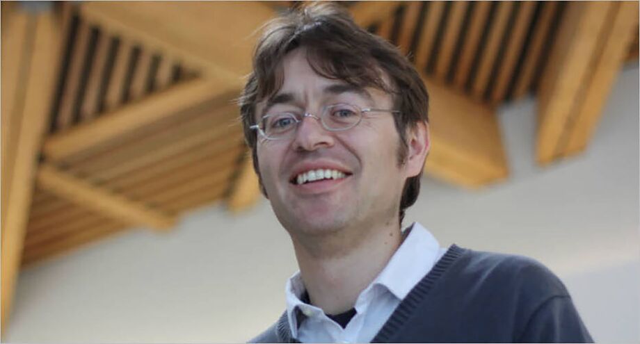 Exeter University professor gives talk to Year 12 students - Latest ...